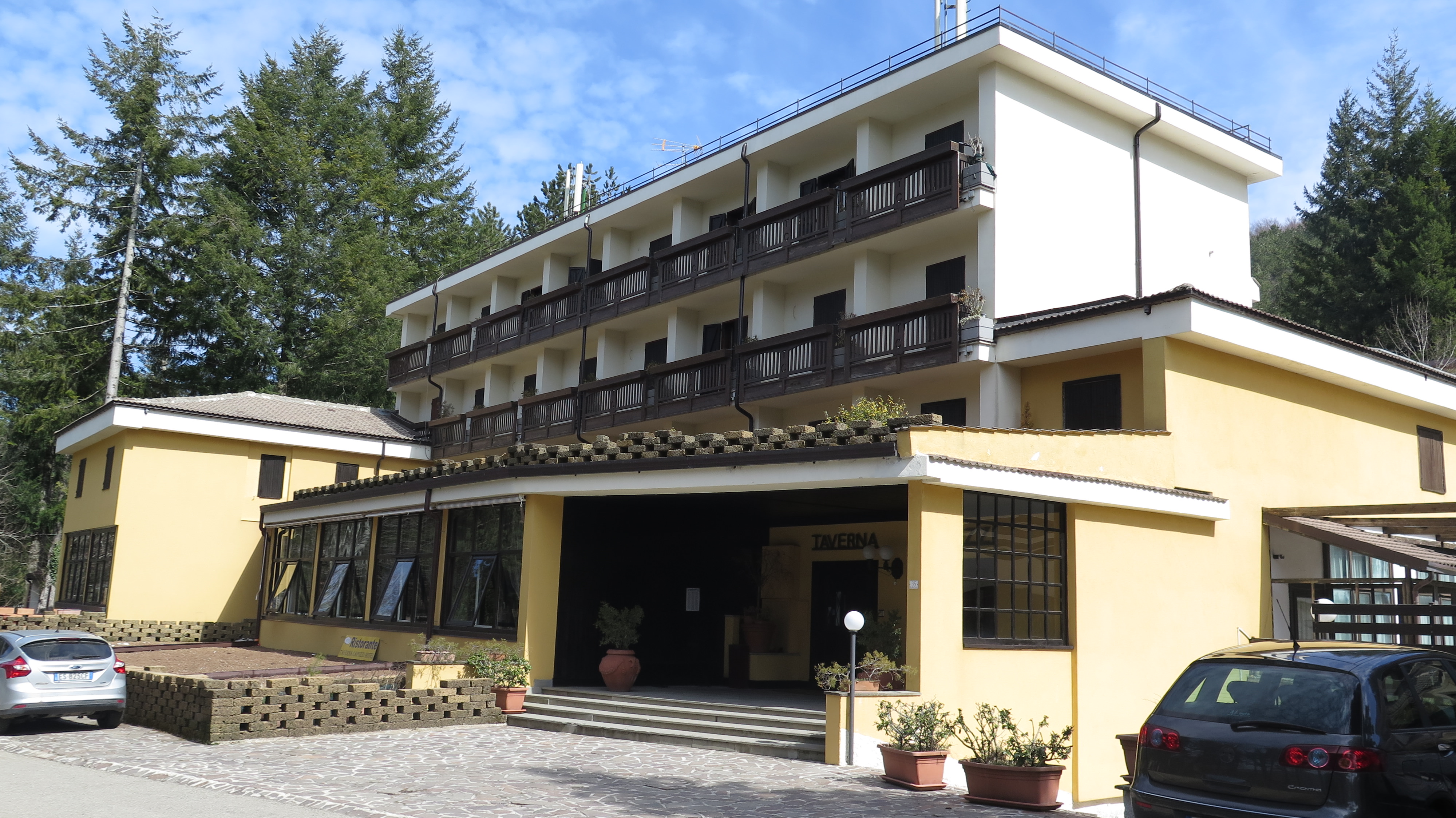 Taverna Capozzi Hotel – Hotel Taverna Capozzi